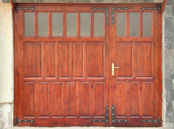 new red door texture 0107 - Texturelib